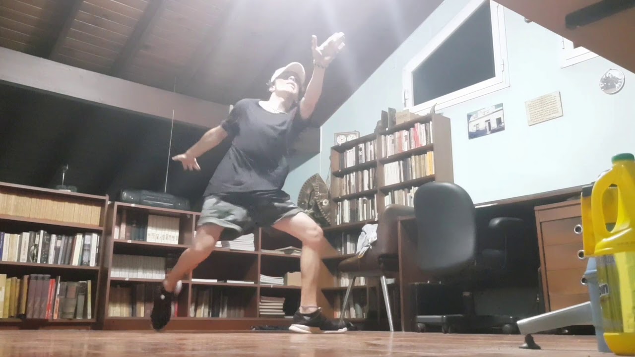 SIA- CHANDELIER #freestyle #dance - YouTube