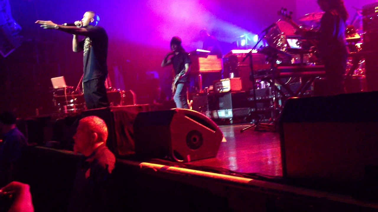Part 2 of the Nas Life Is Good Concert - YouTube