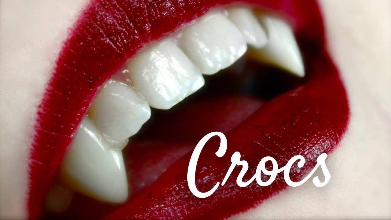 Comment Appliquer: Crocs de Vampire - YouTube