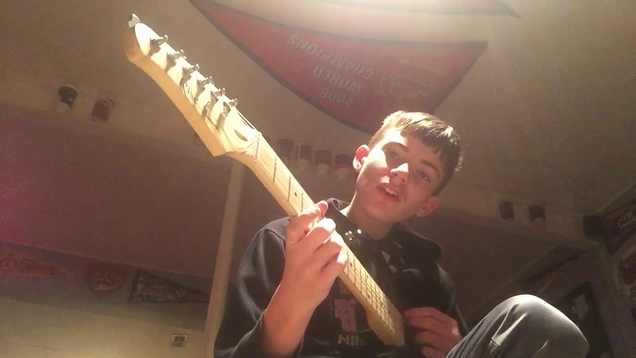 Playing the thanksgiving song on guitar by Adam sandler - YouTube