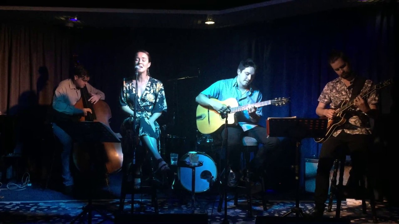 Kate Wadey - Easy Living - YouTube