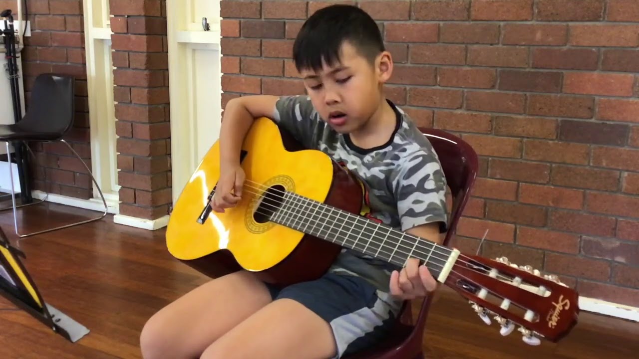 Ethan plays My Heart Will Go On - YouTube