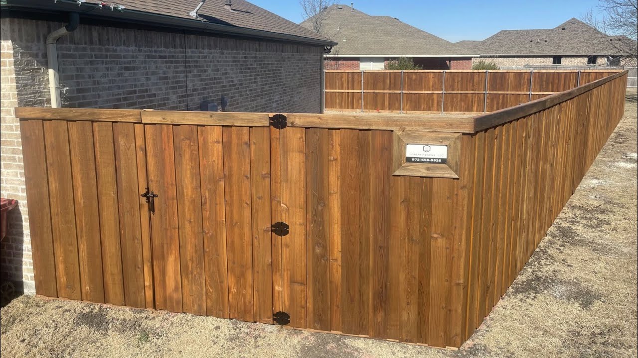 6’ pre-stained board on board cedar - YouTube