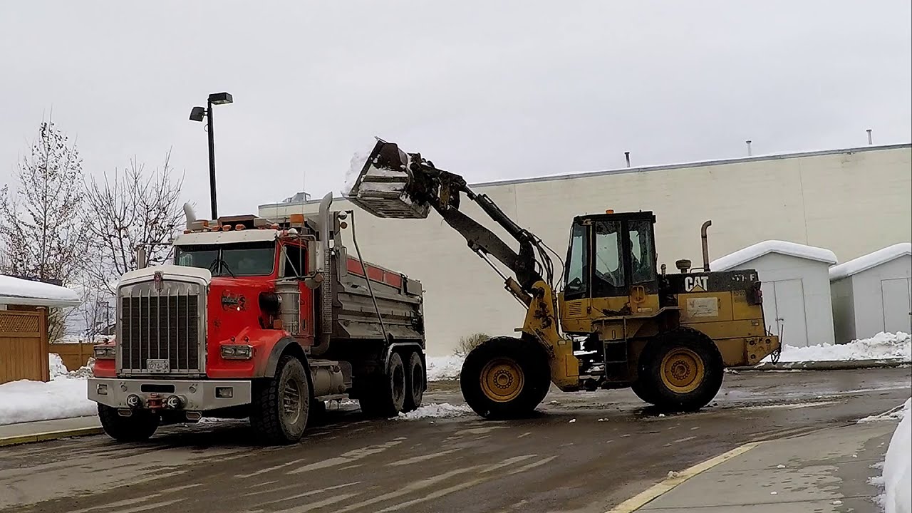 KENWORTH T800H DUMP TRUCK & CAT BUCKET LOADER / ON-SITE SNOW REMOVAL ...