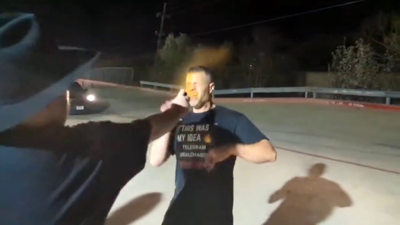 Ethan Ralph Pepper Sprays Chaggot - YouTube