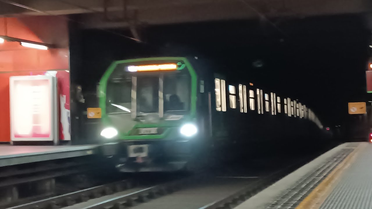 Metropolitana di Milano: tutte le linee (M1, M2, M3, M4, M5) 🚇🇮🇹 - YouTube