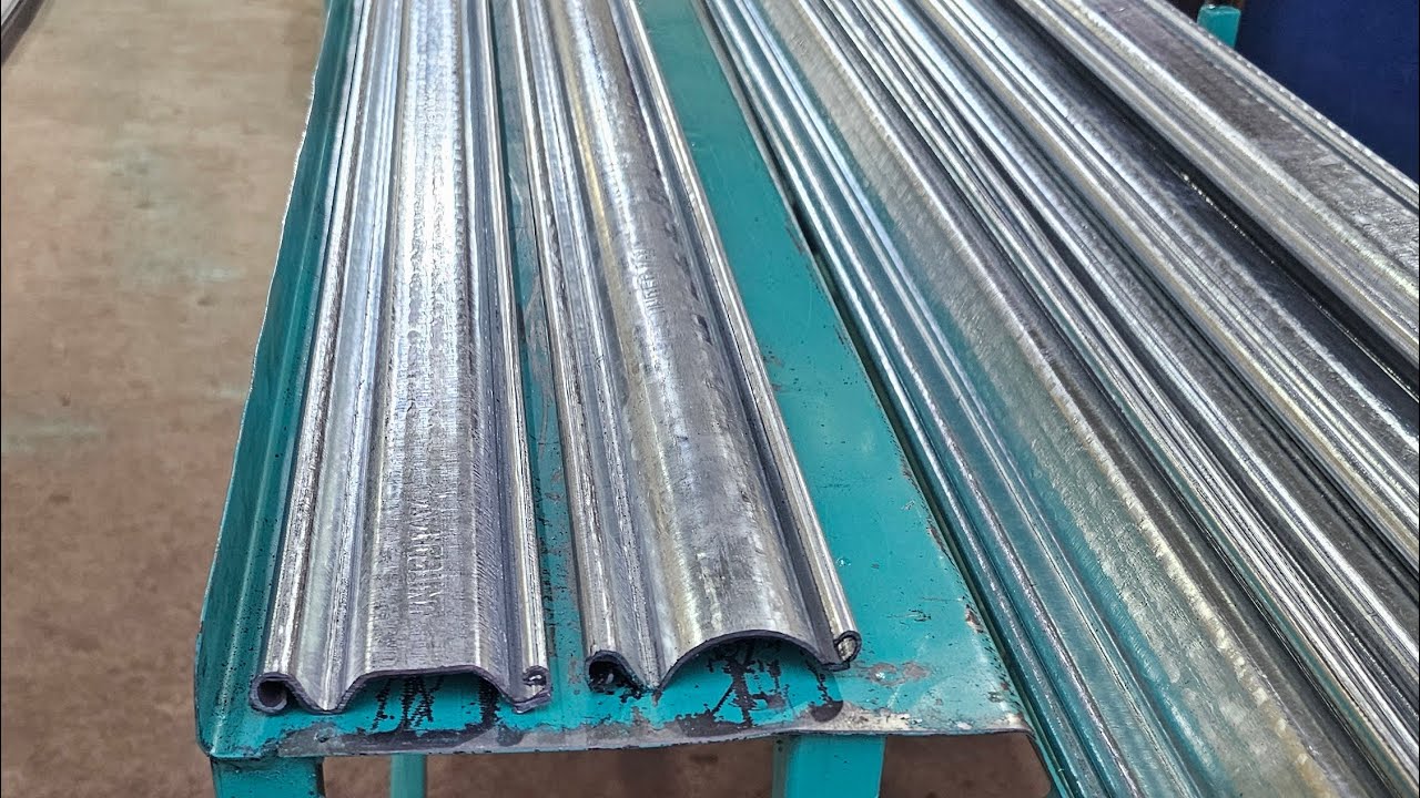 Rolling Shutter Channel Roll Forming Machine. Shutter Patti Machine ...