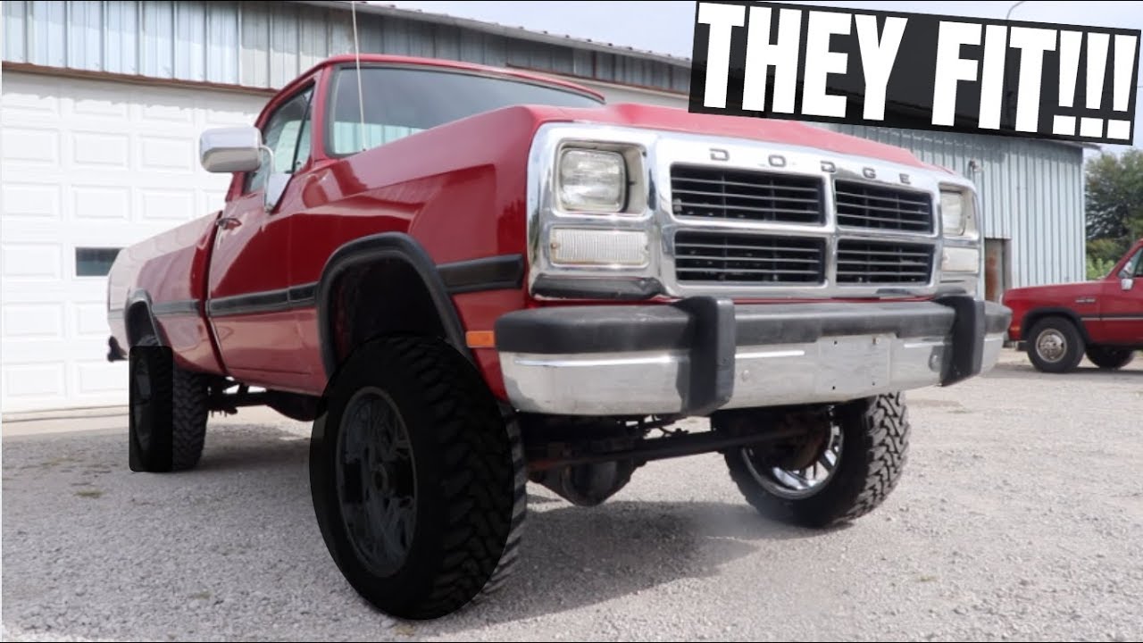 THE BIG RED 12V CUMMINS LOOKS INSANE!!! - YouTube