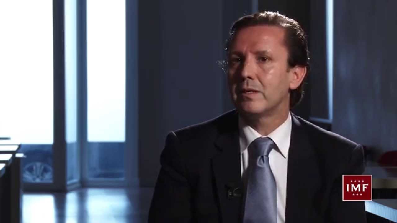 Entrevista a José Osuna, Presidente del Club Unesco - YouTube