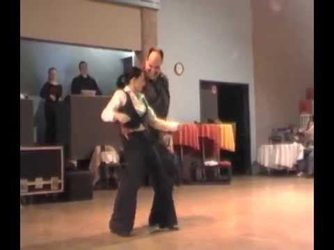 John Lindo et Amandine Principe west coast swing 2009 - YouTube
