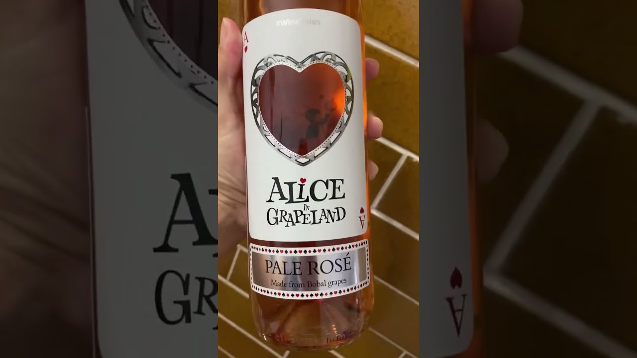 VINHO ALICE NO PAÍS DAS MARAVILHAS! - Alicia en el Pais de las Uvas ...