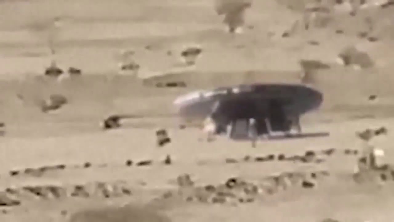 UFO landing Alien ship on earth 720p - YouTube