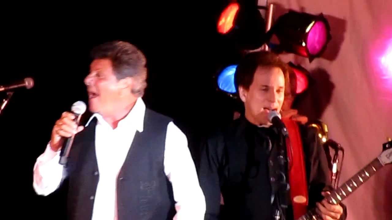 Frankie Avalon and Edan Everly -- Bye Bye Love. Live, 08/27/11. - YouTube