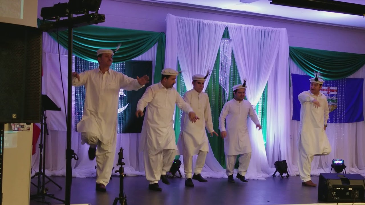 Gilgit Dance performance at the Pakistan Day Celebration - YouTube