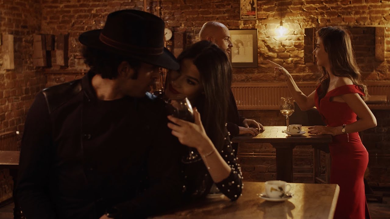 Alb Negru feat Ralflo & Rares - Pierzatori | Videoclip Oficial - YouTube