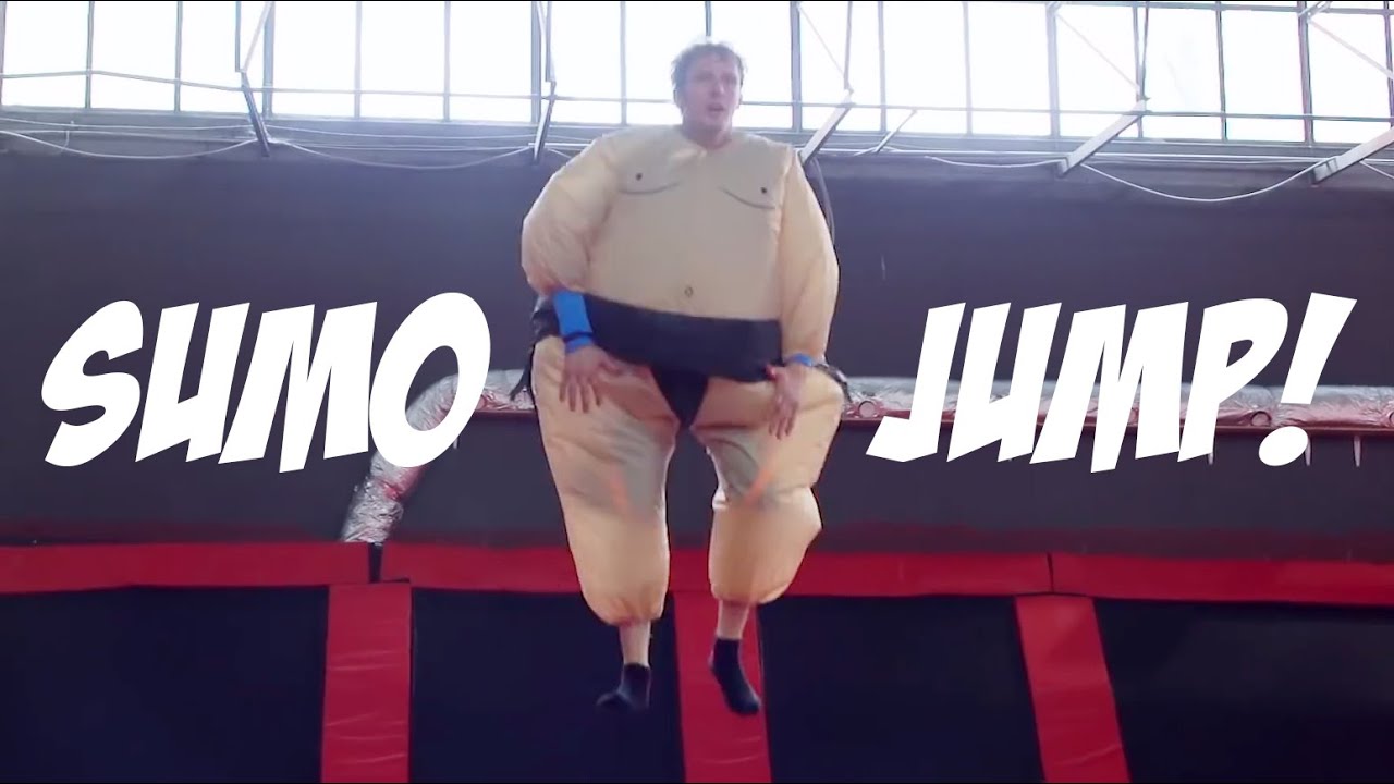 Sumoskoczki w Parku Trampolin / Sumojumpers - YouTube