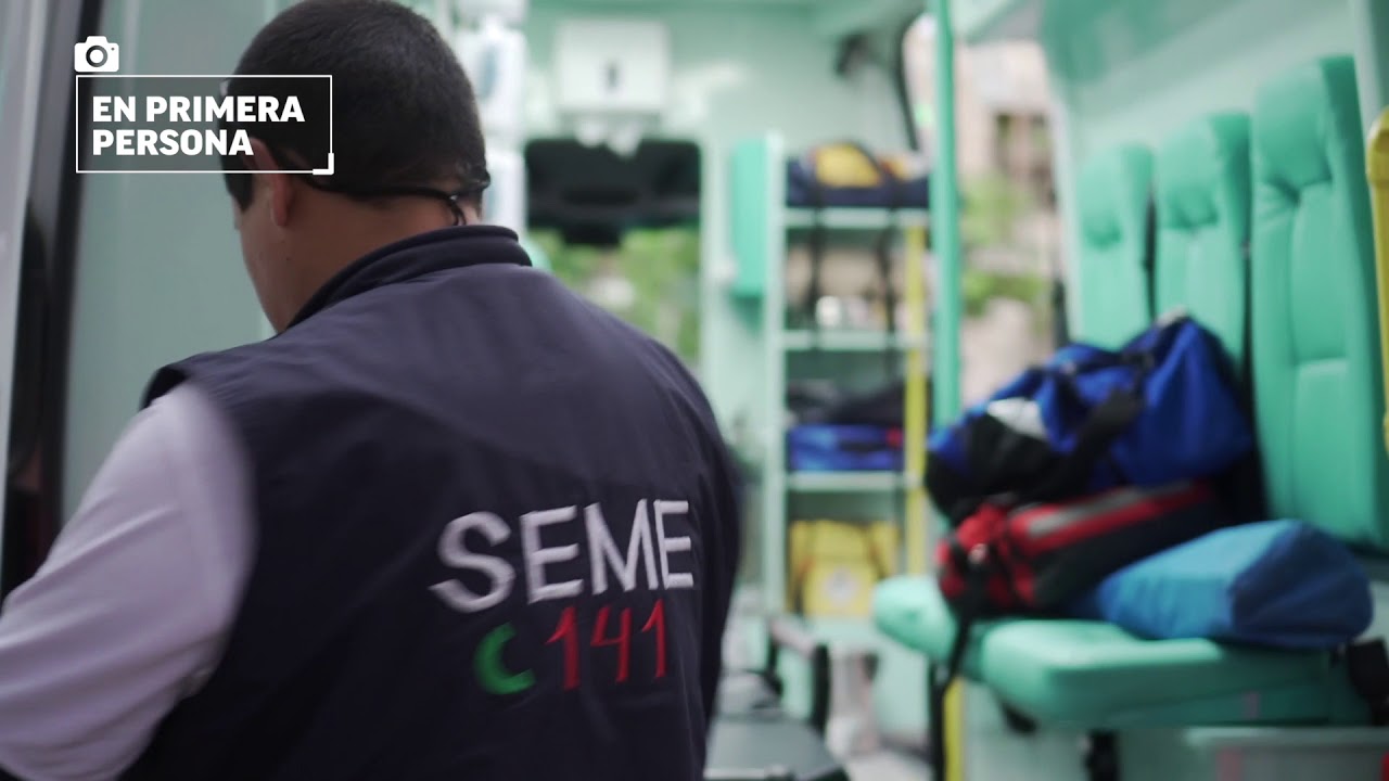 En Primera Persona: El 1 de enero en una ambulancia del SEME - YouTube