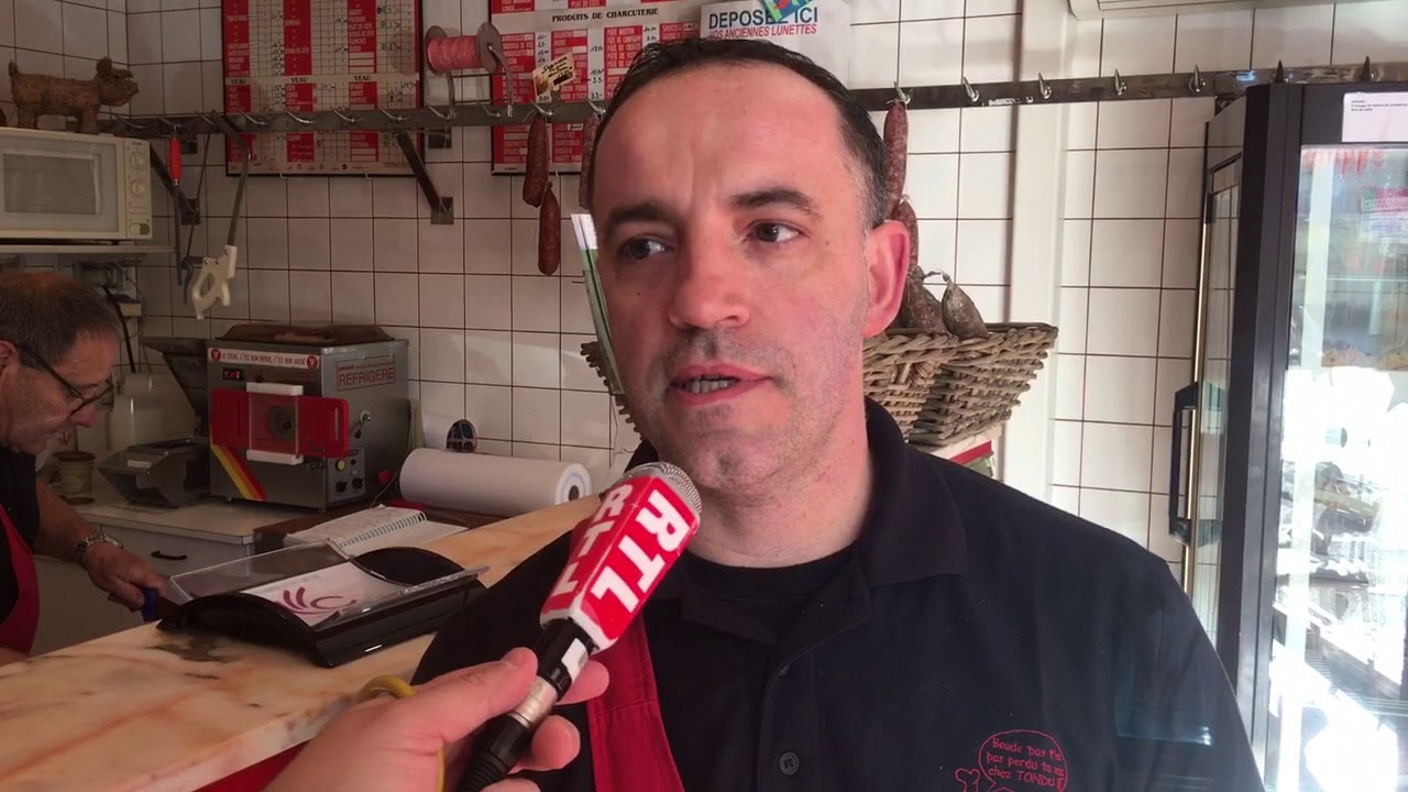 Disparition d'Alexia à Gray : témoignage d'un commerçant - YouTube