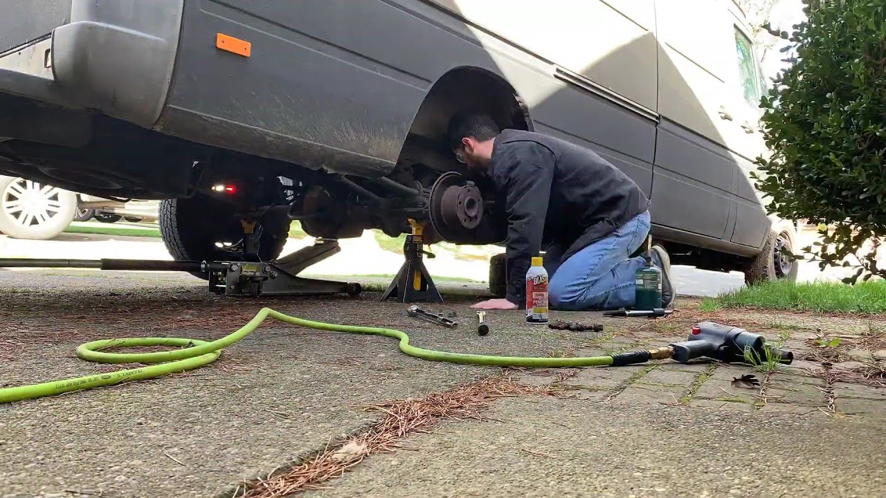 T1N Sprinter Rear Brakes - YouTube