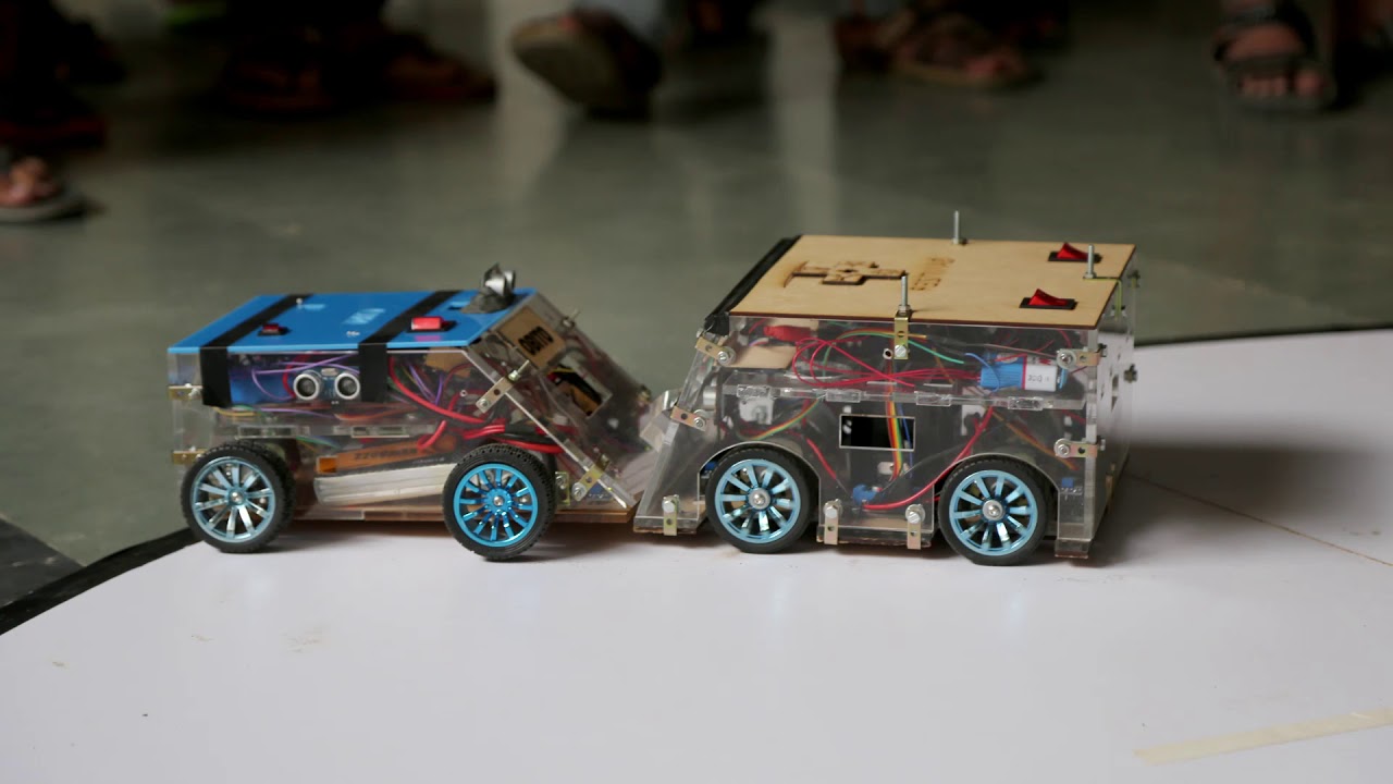 Robot Sumo Wrestling Competition 2019 - YouTube