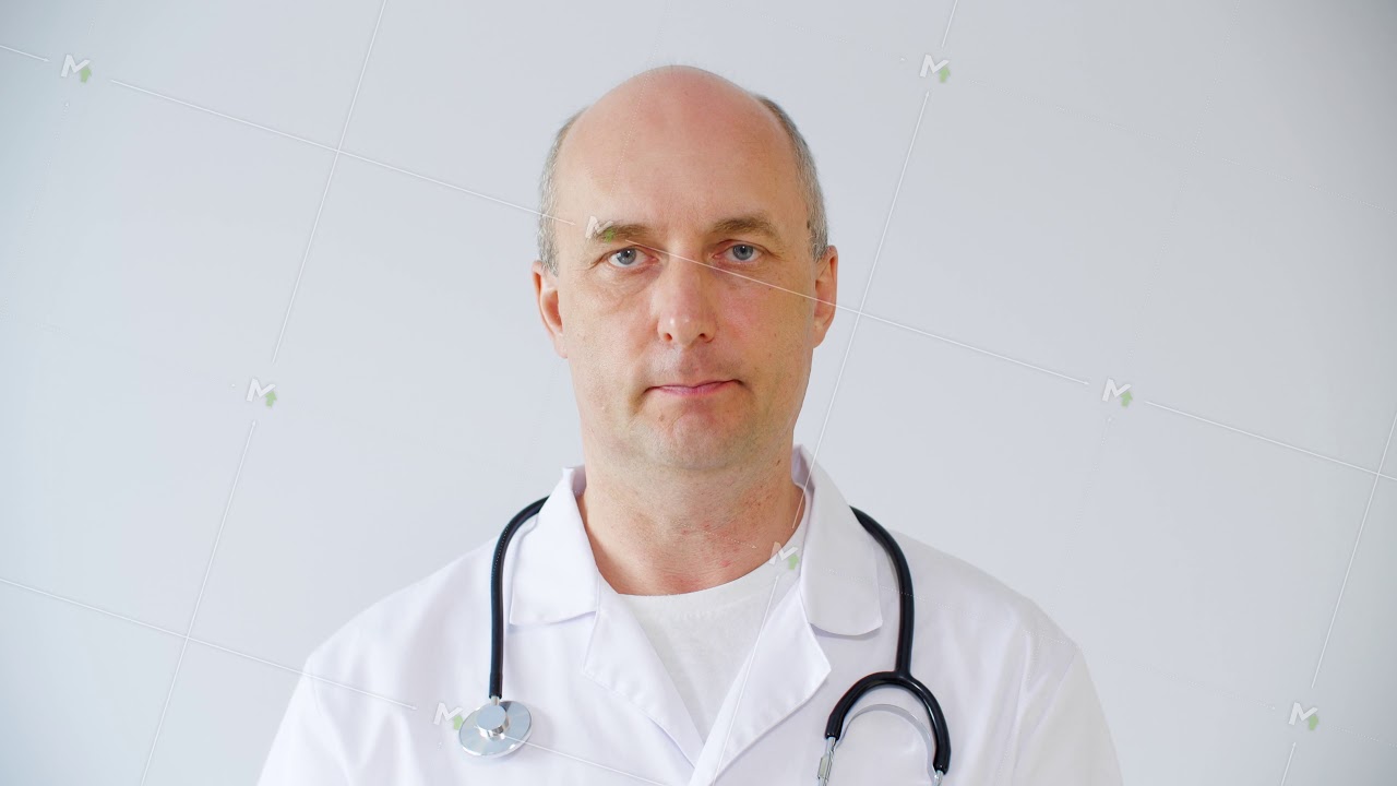 Professional male doctor explaining diagnosis and calming patient - YouTube