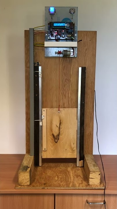 Automatische Hühnerklappe zum Selberbauen - Arduino CCC - Chicken Coop Control - YouTube
