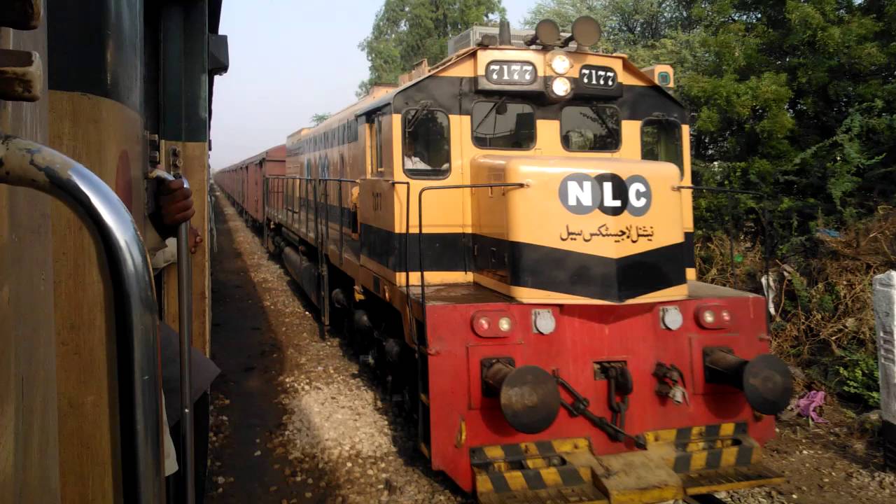 Pakistan Railways:46dn Pakistan Express X NLC freight train in ...
