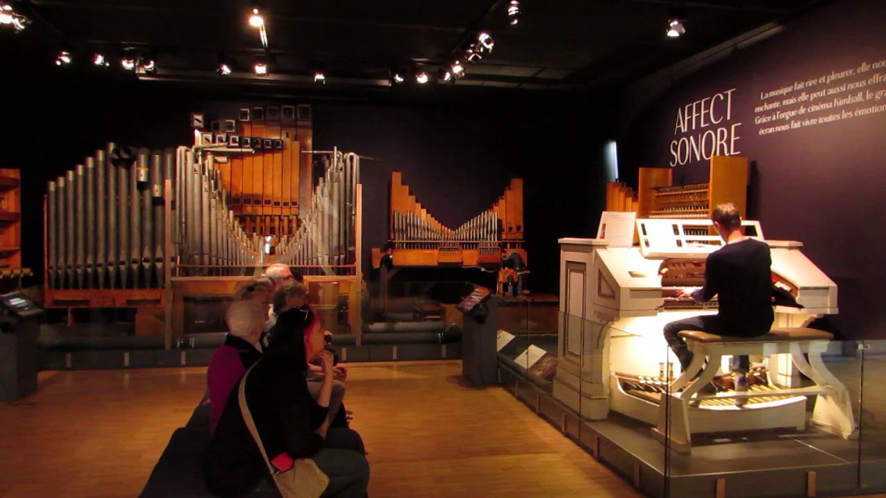 Kimball Theater Organ Demo 2 - YouTube