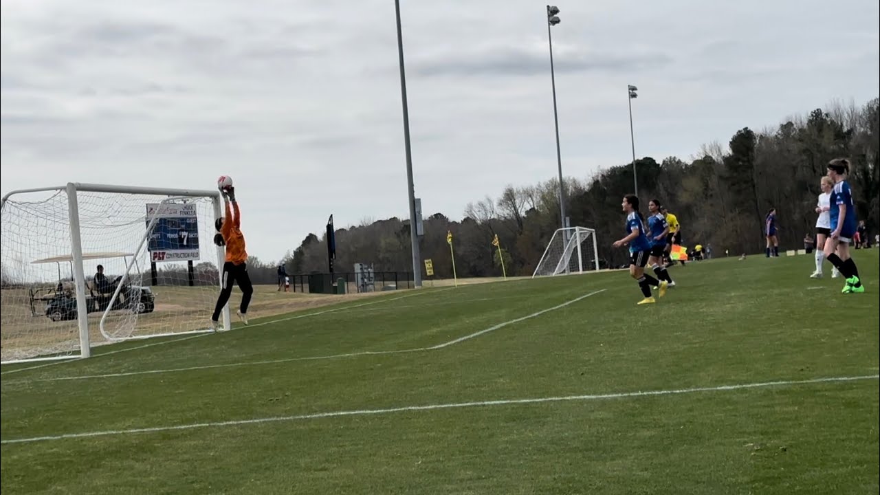 Nina's 1st game of the 2024 Clover Cup Tournament presented by Wilson ...
