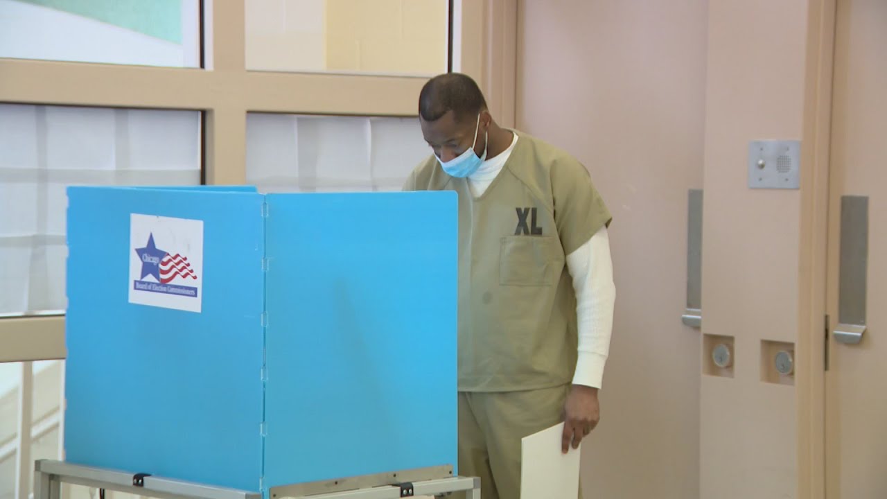 Early voting opens for inmates at Cook County Jail - YouTube