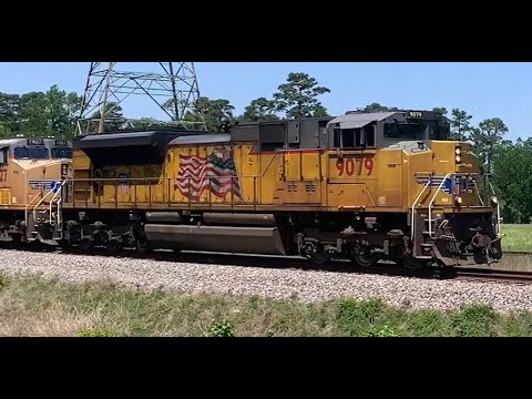 UP 9079 SD70AH Leads MFWEW - UP Navasota Subdivision, April 2025 - YouTube
