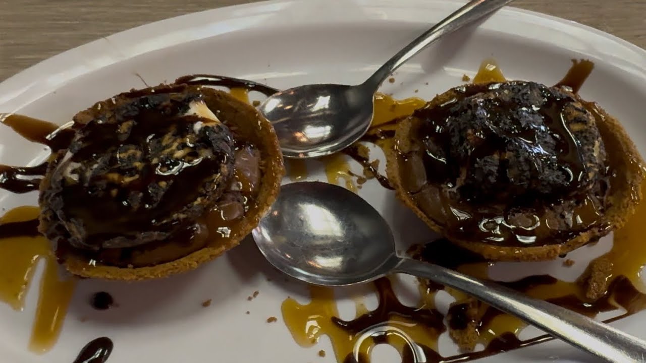 Campfire Gather Round Restaurant | Helen Georgia - YouTube