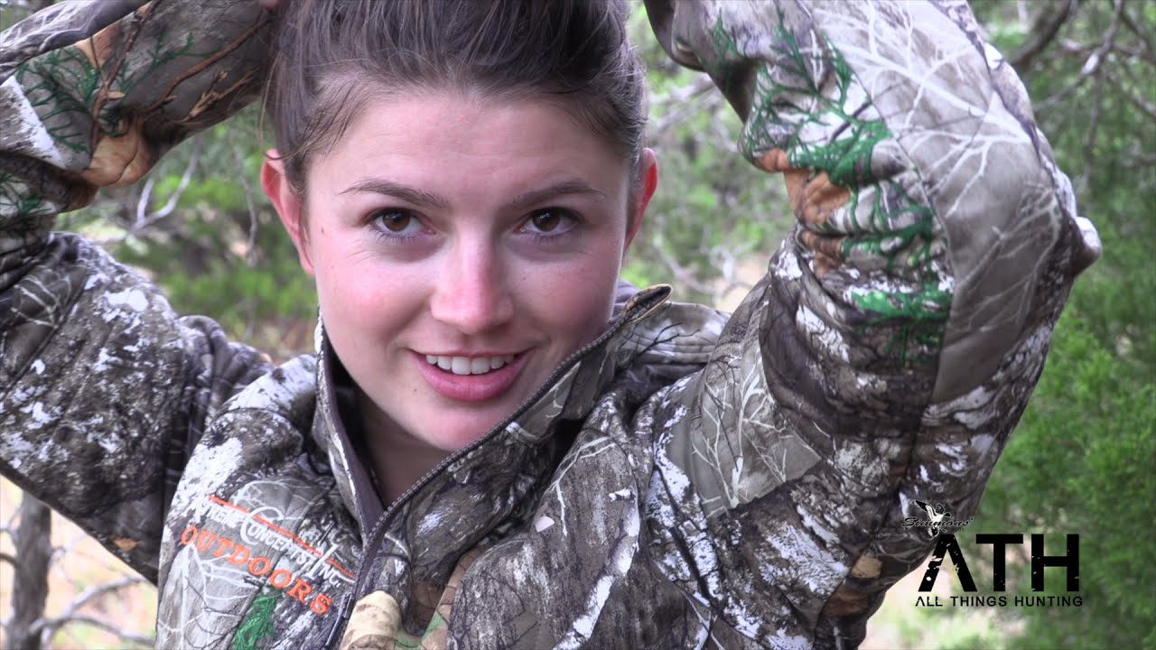 Hannah Barron Hog Hunting in TX with Simmons Sporting Goods All Things ...