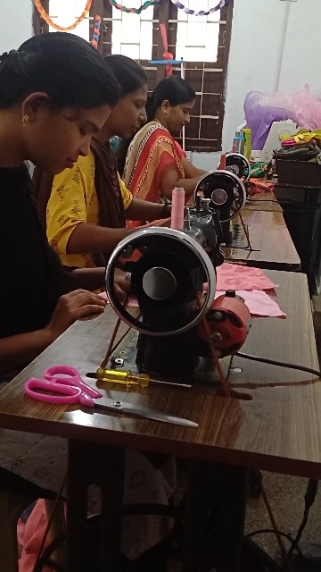 Complete Guide to Online & Offline Tailoring Courses | Advanced ...