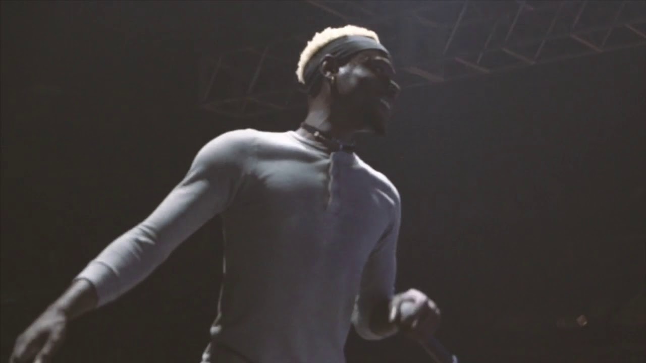 xxxtentacion "A Helping Hand" Live Performance - YouTube