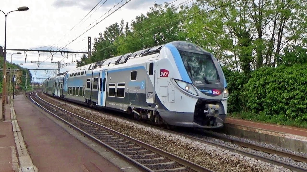 Trains TRANSILIEN TER INTERCITES et FRET Gare de MONTGERON CROSNE - YouTube