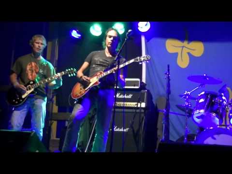 XINIX live