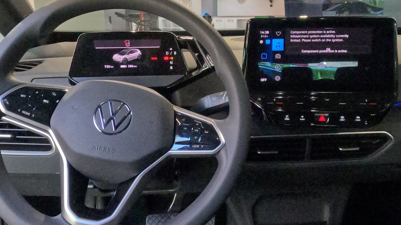 Volkswagen ID3 : POV visual review - YouTube