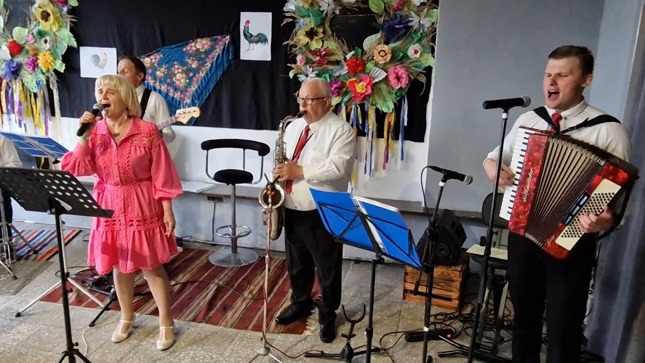 ŚPIEWAJĄCE TRIO Kapeli Stąporkowskiej - GALAPAGOS! - YouTube