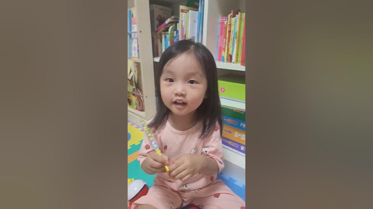 아저씨가 과자 줄게 가자 이렇게 할 땐 Youtube