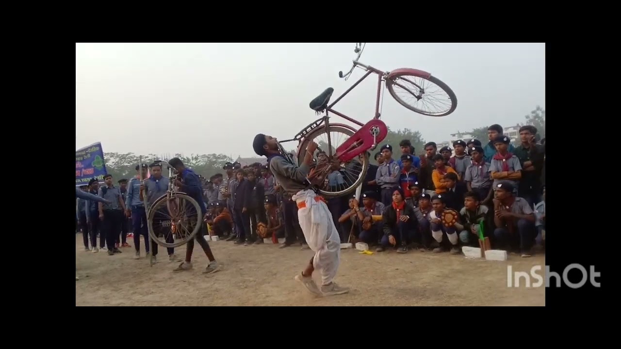 जिला स्काउट रैली में जूनियर स्काउट के बच्चों ने झांकी निकालकर दिखाया ...