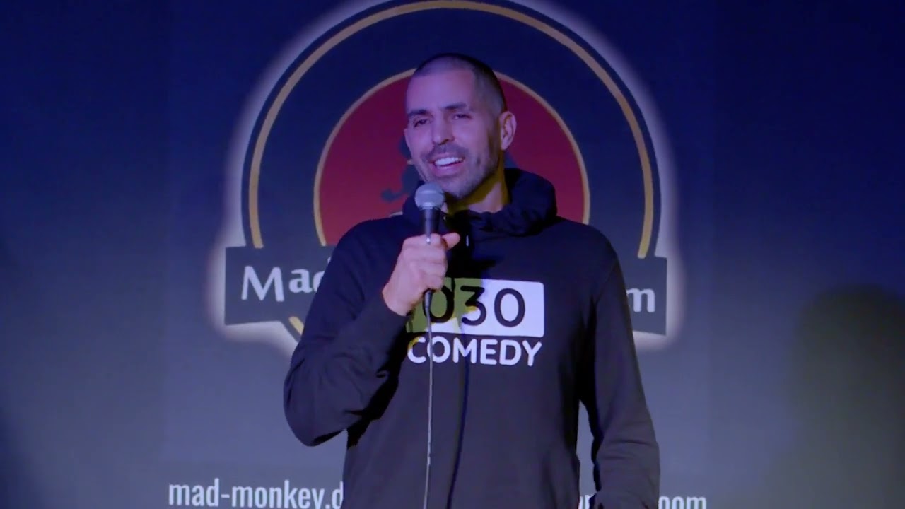 #2 030 Comedy Live Stand Up Comedy Show mit Daniel Luis - YouTube
