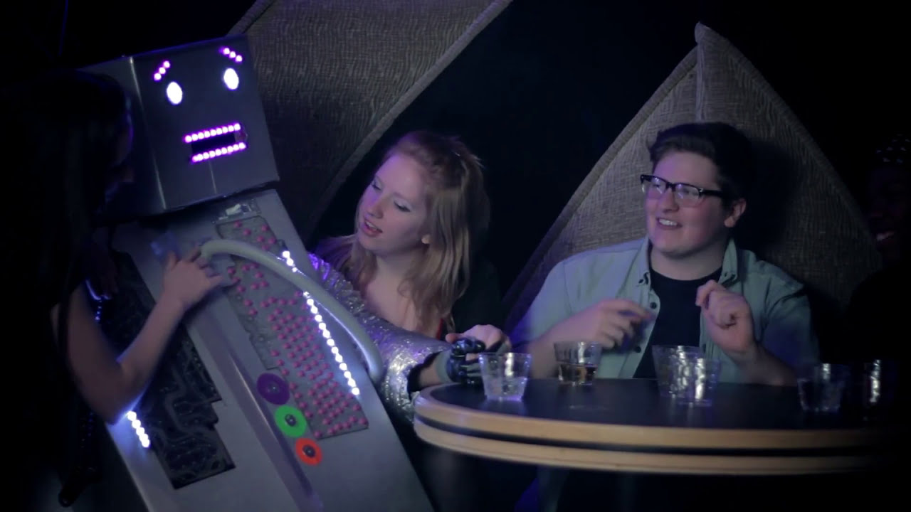 Partybot 9000 - Everyone’s favorite robot. - YouTube