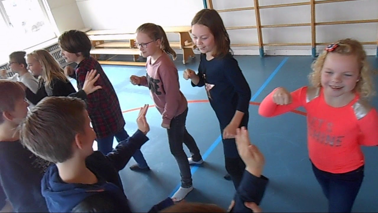 rots en water - YouTube