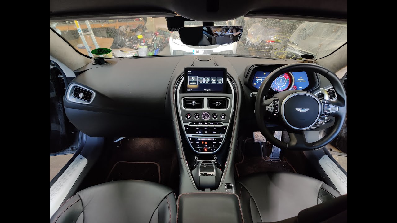 ASTON MARTIN DB11 STEERING WHEEL AIRBAG SPEEDOMETER INSTRUMENT CLUSTER ...