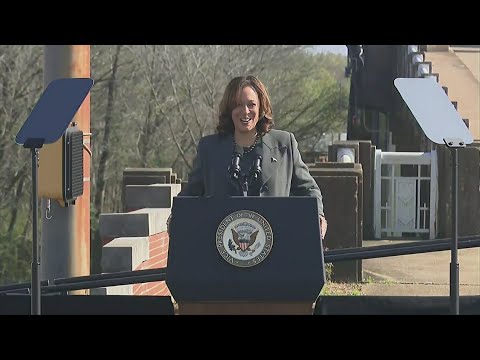VP Harris, AG Garland attend Bloody Sunday services in Selma - YouTube