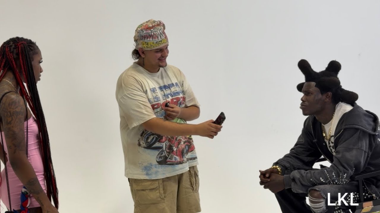 BTS 20 women vs rapper: El Snappo ft peeksougly - YouTube