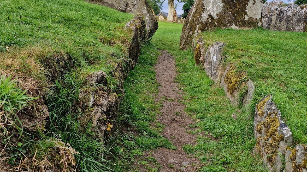𝕴𝖗𝖎𝖘𝖍 𝕻𝖆𝖌𝖆𝖓 𝕮𝖔𝖗𝕶 is live! at Grange Stone Circle at Lough Gur - YouTube