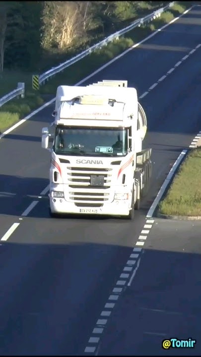 SCANIA - tank A1(M) motorway #truckspotting #tomir - YouTube