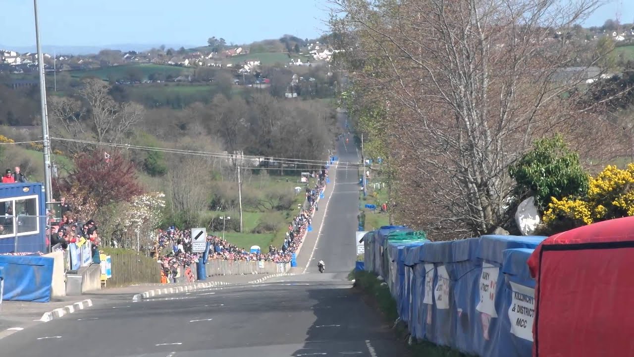 Cookstown 100 Superbike race - YouTube